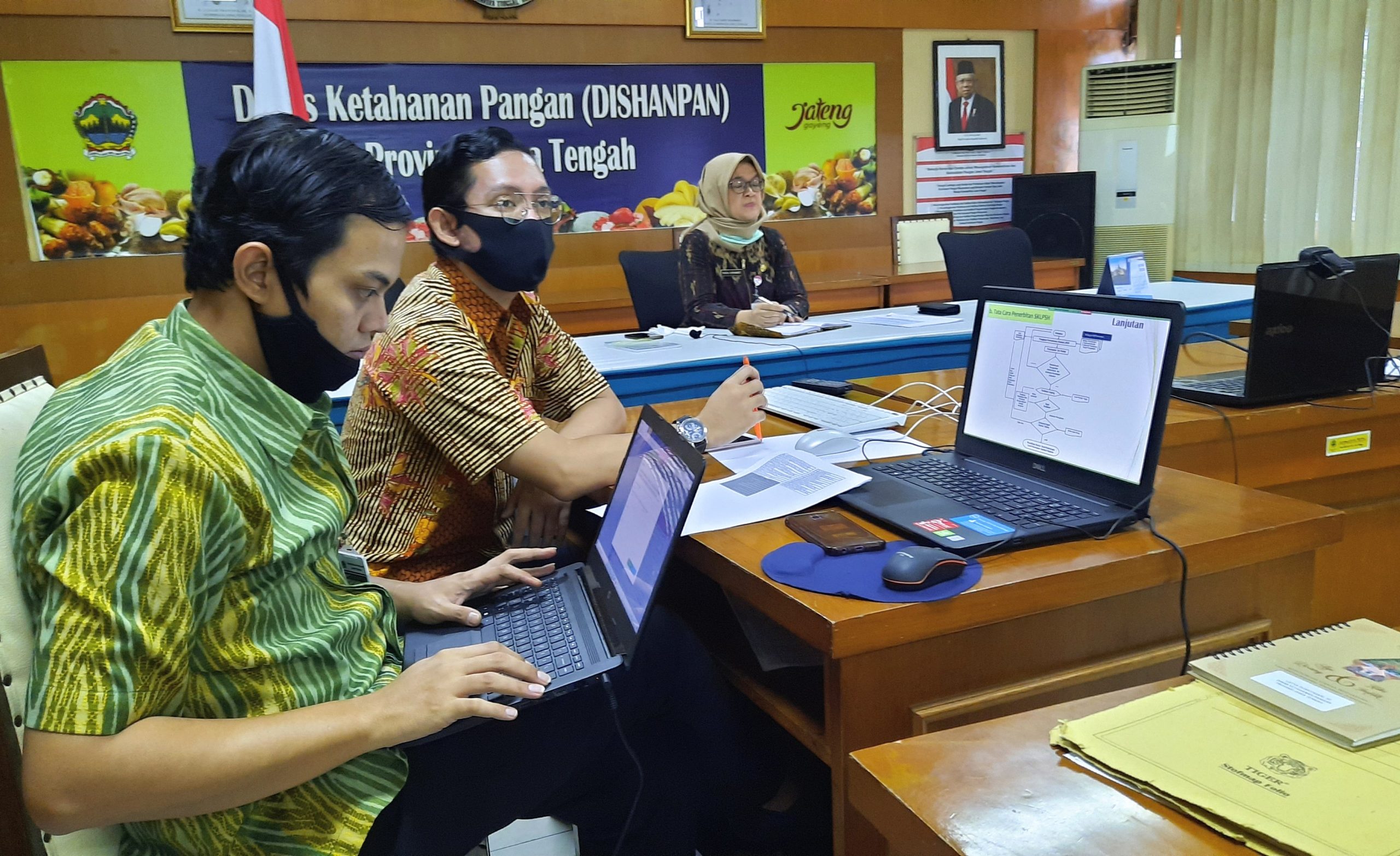 Pelatihan Hygiene Sanitasi (HS) dengan para pelaku usaha di Jawa tengah ...